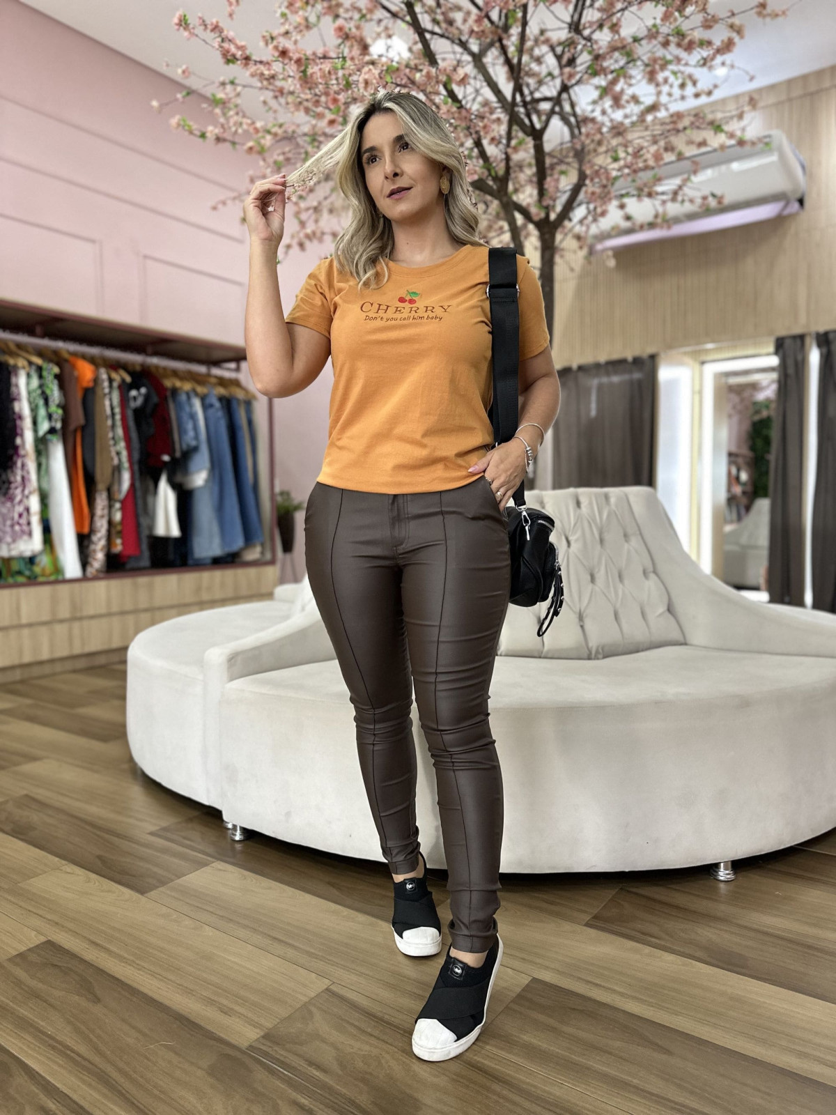 Calça Resinada Yasmini | Daniele Fazan
